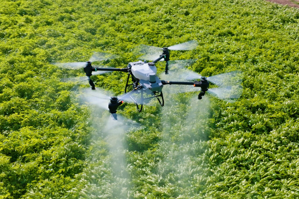 農業ドローン事業 | 業務内容 | VIXT（ヴィクスト）